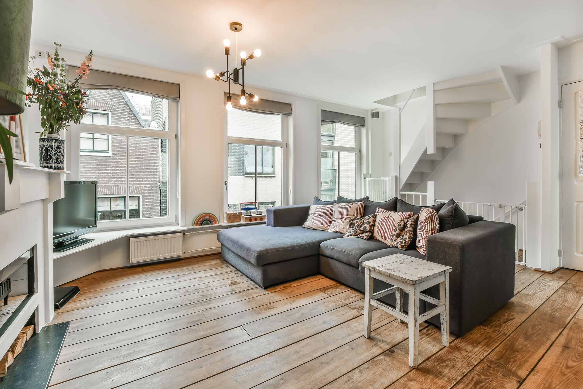 The Impact of Replacement Windows and Doors on Your Home's Resale Value - Home Reno World